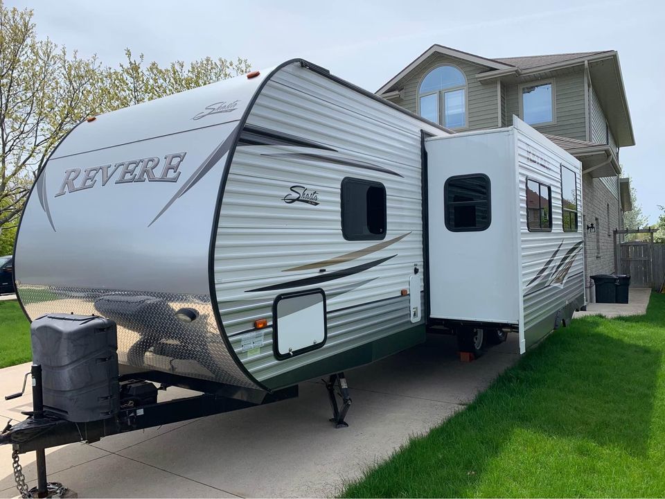 Rent a trailer in Sauble Beach at Winding River Campground